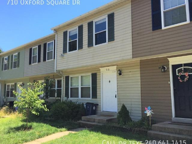 3 BR, 2.5 BA Apartment 710 Oxford Square Dr, Silver Spring, MD 20905