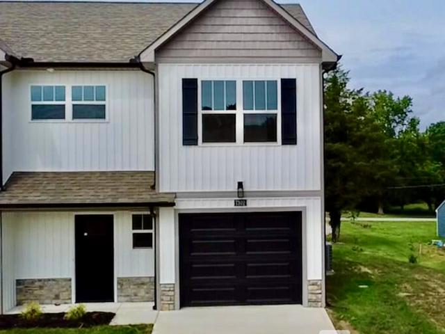 3 BR, 2.5 BA Apartment 7302 Bonnie Marie Way, Unit 50, Knoxville, TN 37921