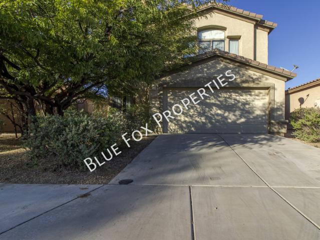 3 BR, 2.5 BA Apartment 7651 E. Majestic Palm Lane, Tucson, AZ 85756