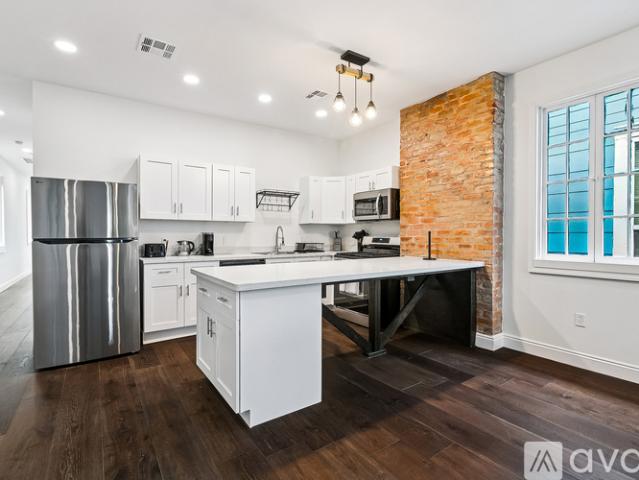 3 BR, 2.5 BA Apartment 7616 Cohn St, Unit A, New Orleans, LA 70118