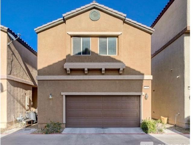 3 BR, 2.5 BA Apartment 7760 Petite Pillar Court, Las Vegas, NV 89149