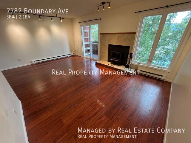 3 BR, 2.5 BA Apartment 7782 Boundary Ave, Anchorage, AK 99504
