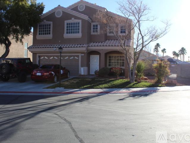 3 BR, 2.5 BA Apartment 7711 Morning Lake Drive, Las Vegas, NV 89131
