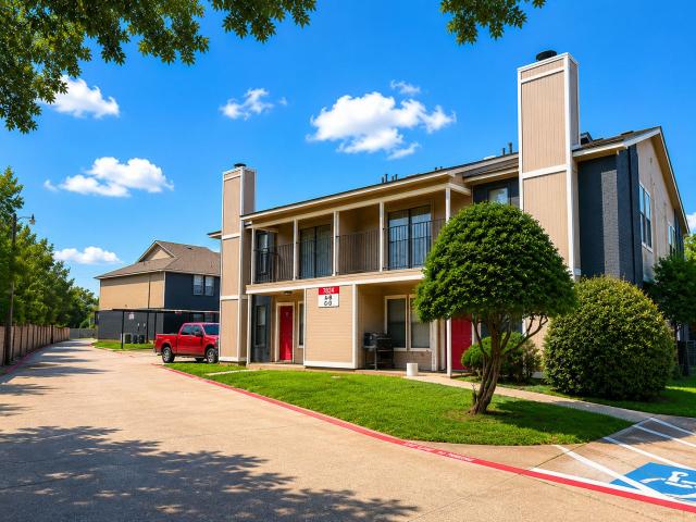 3 BR, 2.5 BA Apartment 7800 Irish Drive Unit 24 24B, North Richland Hills, TX 76180