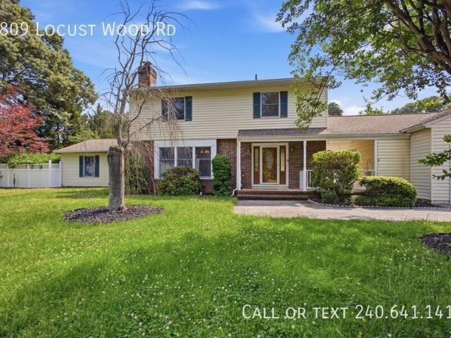 3 BR, 2.5 BA Apartment 7809 Locust Wood Rd, Severn, MD 21144