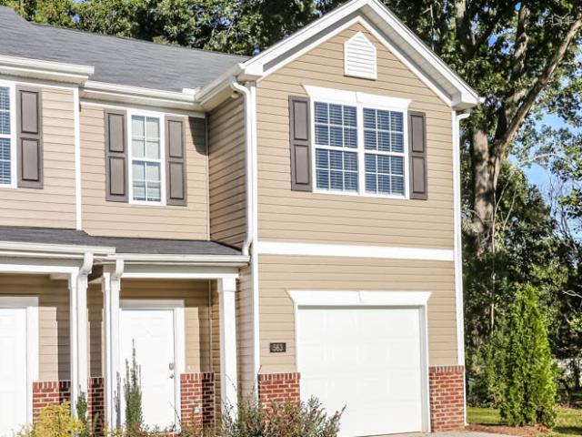 3 BR, 2.5 BA Apartment 797 Collinwood Dr Unit 1073, Burlington, NC 27215