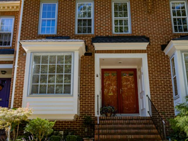 3 BR, 2.5 BA Apartment 817 Botetourt Gardens, Norfolk, VA 23507