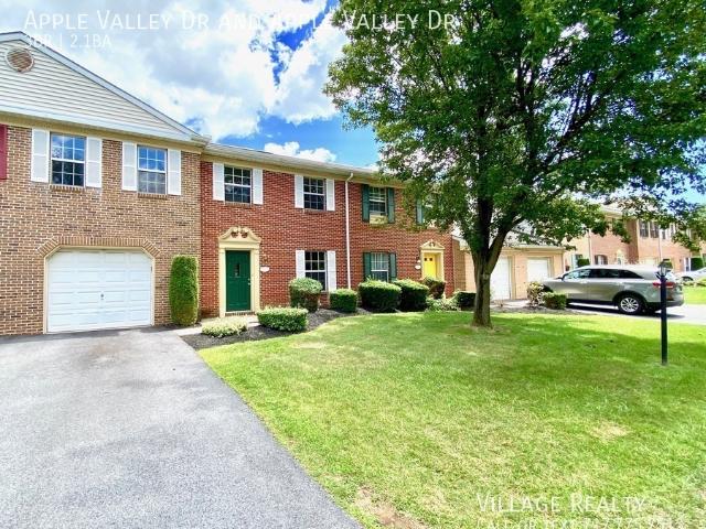 3 BR, 2.5 BA Apartment 818 Apple Valley Drive, Red Lion, PA 17356