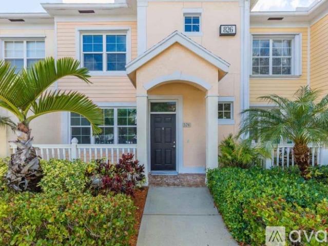 3 BR, 2.5 BA Apartment 826 Dakota Drive, Unit 104, Jupiter, FL 33458