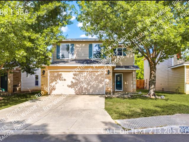 3 BR, 2.5 BA Apartment 8306 Deer Creek Run, San Antonio, TX 78254
