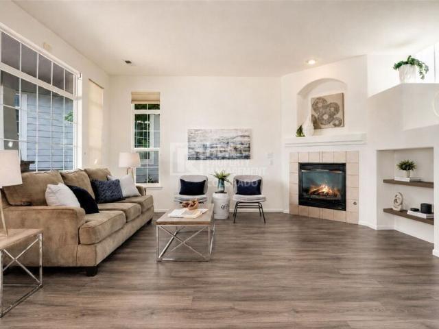 3 BR, 2.5 BA Apartment 8415 Stonybridge Circle, Highlands Ranch, CO 80126