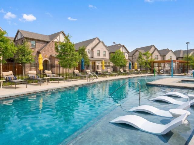 3 BR, 2.5 BA Apartment 8525 Leyton Rd Unit 8505 Leyto, The Colony, TX 75056