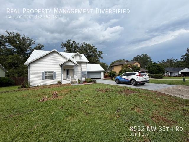 3 BR, 2.5 BA Apartment 8532 NW 35th Rd, Gainesville, FL 32606