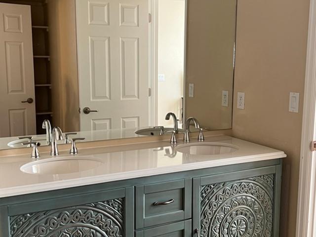 3 BR, 2.5 BA Apartment 8698 Ethan Aley, Colorado Springs, CO 80924