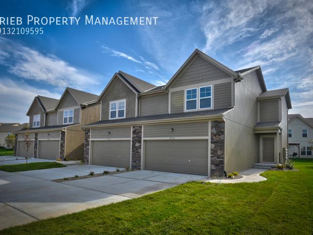3 BR, 2.5 BA Apartment 8764 Inkster St Interior Unit, Lenexa, KS 66227