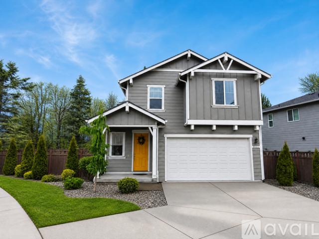3 BR, 2.5 BA Apartment 8881 Silverspot Dr SE, Tumwater, WA 98501
