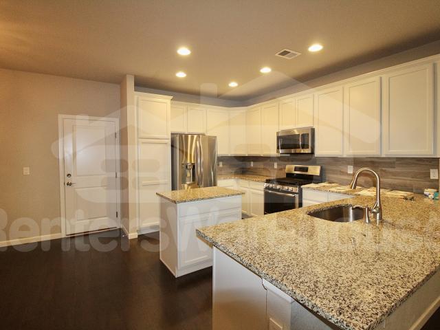 3 BR, 2.5 BA Apartment 8966 E Caley Way, Greenwood Village, CO 80111