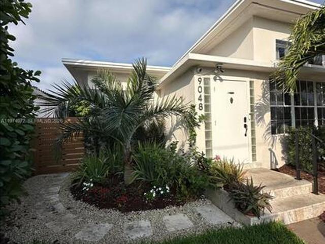 3 BR, 2.5 BA Apartment 9048 Carlyle Ave, Surfside, FL 33154