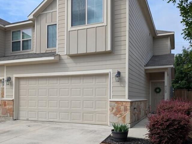 3 BR, 2.5 BA Apartment 909 Crystal Brook Cove, Unit Crystal Brook, New Braunfels, TX 78130