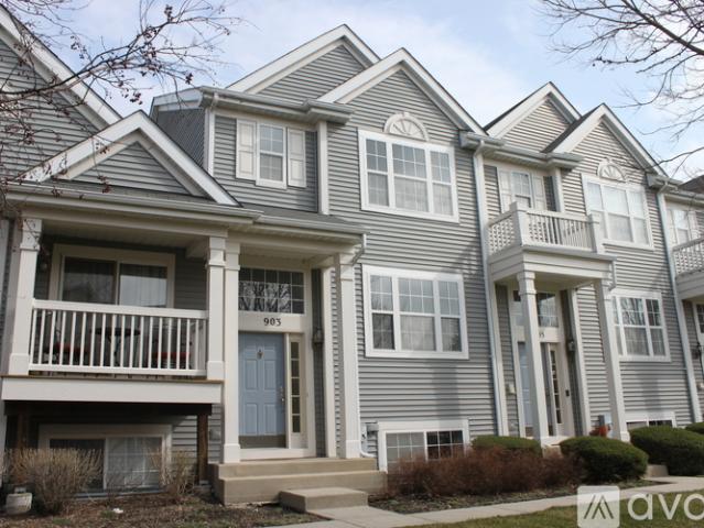 3 BR, 2.5 BA Apartment 903 Emerald Dr, Unit 903, Pingree Grove, IL 60140