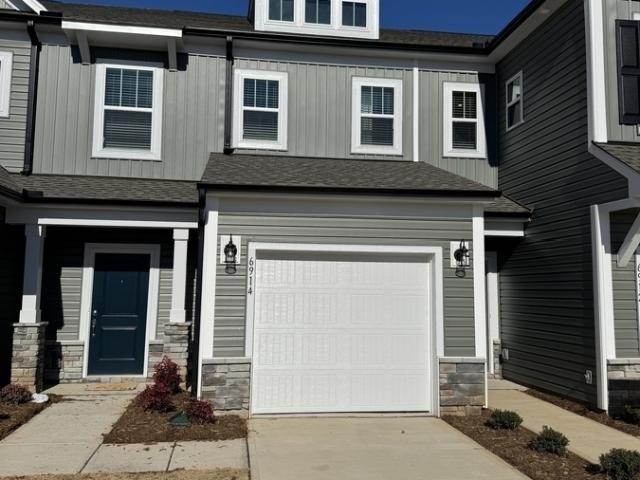 3 BR, 2.5 BA Apartment 928 Burdock Dr, Colfax, NC 27235