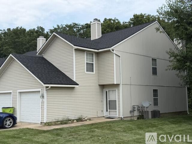 3 BR, 2.5 BA Apartment 935 Mulberry Street, Unit 935, Belton, MO 64012