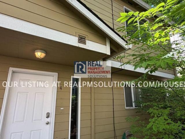 3 BR, 2.5 BA Apartment 931 NE 81st Ave, Portland, OR 97213