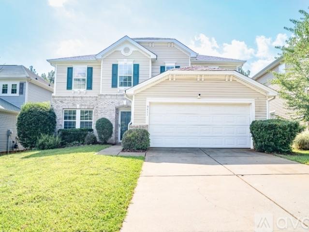 3 BR, 2.5 BA Apartment 9411 Seamill Rd, Charlotte, NC 28278