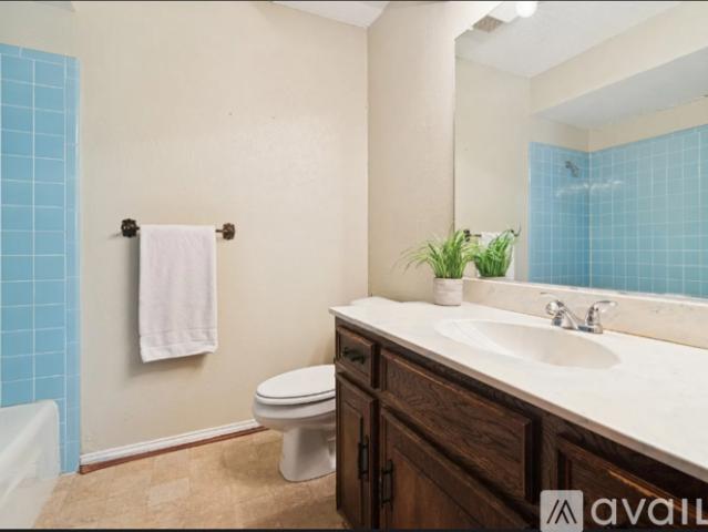 3 BR, 2.5 BA Apartment 941 Maple St, Howe, TX 75459