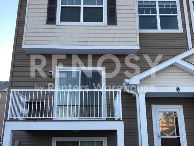 3 BR, 2.5 BA Apartment 9580 Madison Dr, Chanhassen, MN 55317