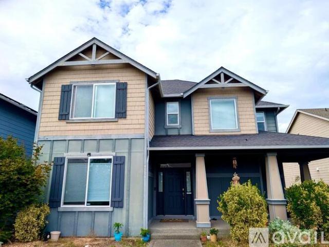3 BR, 2.5 BA Apartment 9506 S 235th Pl, Kent, WA 98031