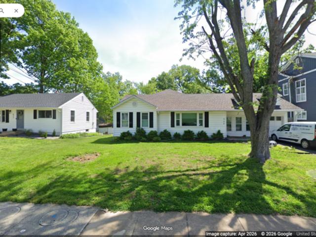 3 BR, 2.5 BA Apartment 966 Simmons Ave, Kirkwood, MO 63122
