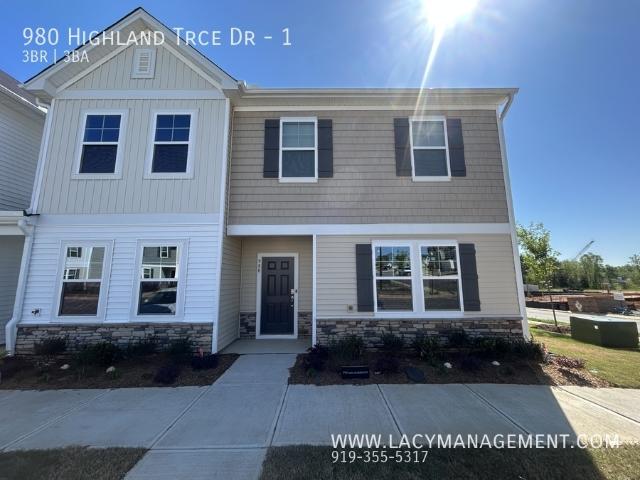 3 BR, 2.5 BA Apartment 980 Highland Trce Dr 1, Graham, NC 27253