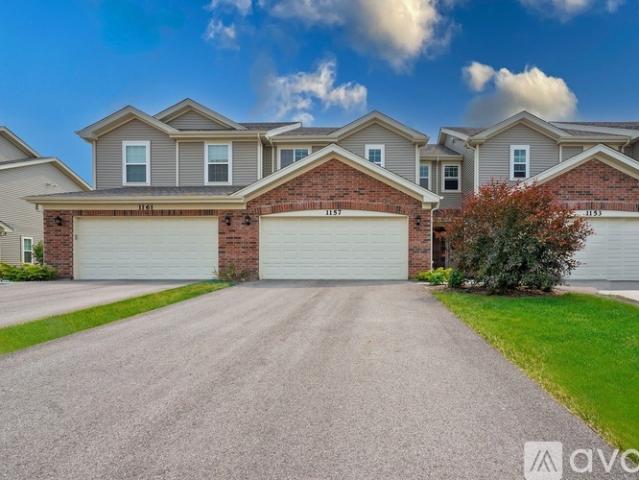 3 BR, 2.5 BA Apartment Amber Dr, Unit 1157, Cary, IL 60013