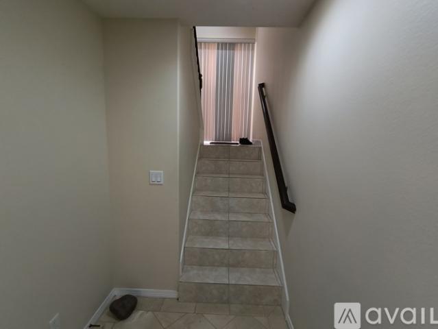 3 BR, 2.5 BA Apartment Kent Avenue, Unit n/a, Torrance, CA 90505