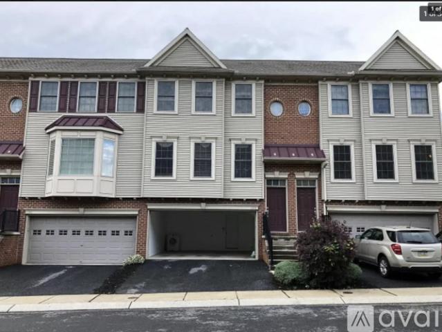 3 BR, 2.5 BA Apartment South Creekbend Drive, Unit 6341, Cumberland County, PA 17050