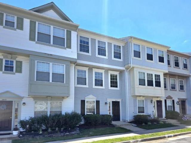 3 Br, 2 bath, Townhouse 3643 Crosswater Ct