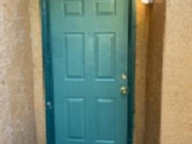 3 Br, 2 bath, Townhouse 6918 Trout St