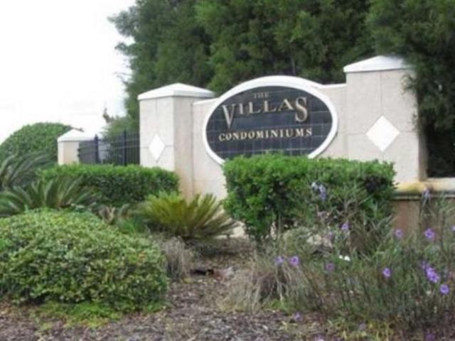 3 Br, 2 bath, Townhouse/Brownstone/RowHouse 10418 Villa View Circle