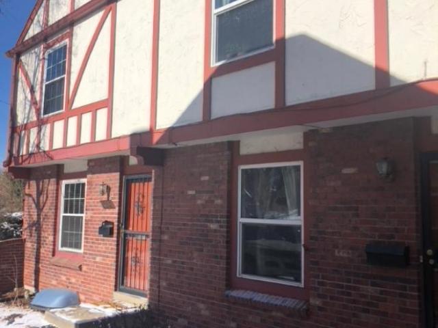 3 Br, 2 bath, Townhouse/Brownstone/RowHouse 1048 Josephine Street