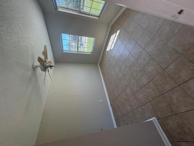 3 Br, 2 bath, Townhouse/Brownstone/RowHouse 109 Drew Circle
