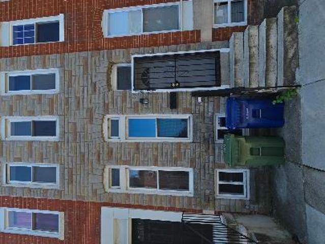 3 Br, 2 bath, Townhouse/Brownstone/RowHouse 1009 W Fayette St
