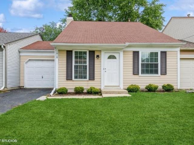 3 Br, 2 bath, Townhouse/Brownstone/RowHouse 1010 Wesley Lane