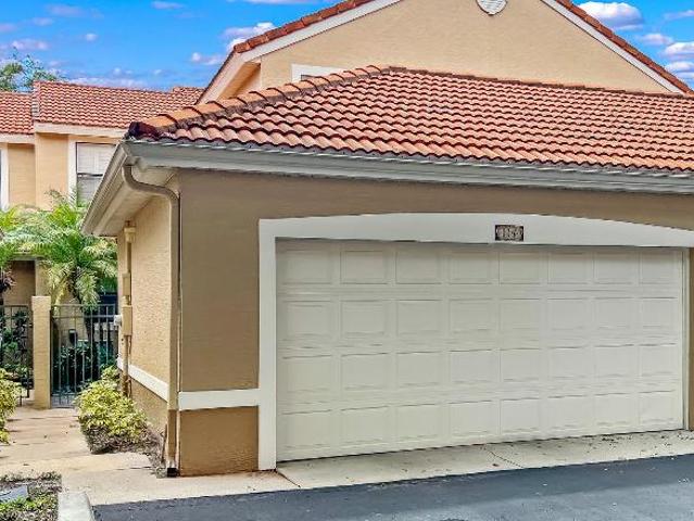 3 Br, 2 bath, Townhouse/Brownstone/RowHouse 1010 Winderley Place