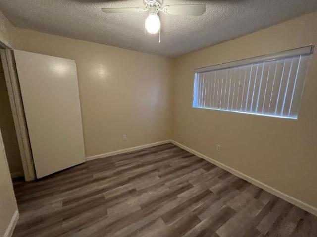 3 Br, 2 bath, Townhouse/Brownstone/RowHouse 1019 L St