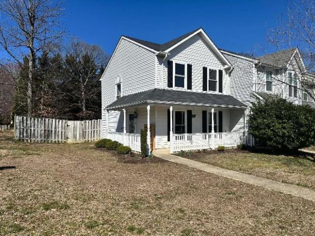 3 Br, 2 bath, Townhouse/Brownstone/RowHouse 101 Wood Duck Cir