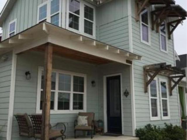 3 Br, 2 bath, Townhouse/Brownstone/RowHouse 1152 Hauptstrasse