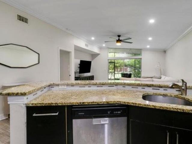 3 Br, 2 bath, Townhouse/Brownstone/RowHouse 11606 Orange Blossom Lane