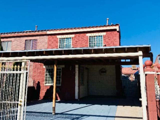 3 Br, 2 bath, Townhouse/Brownstone/RowHouse 11055 Breeze Ct