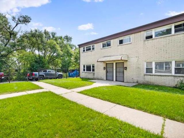 3 Br, 2 bath, Townhouse/Brownstone/RowHouse 1265 Division St